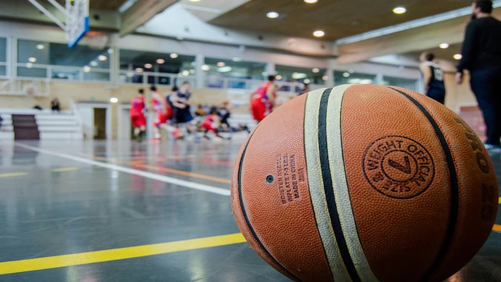 How Many Players Are in Basketball? | Orchids International